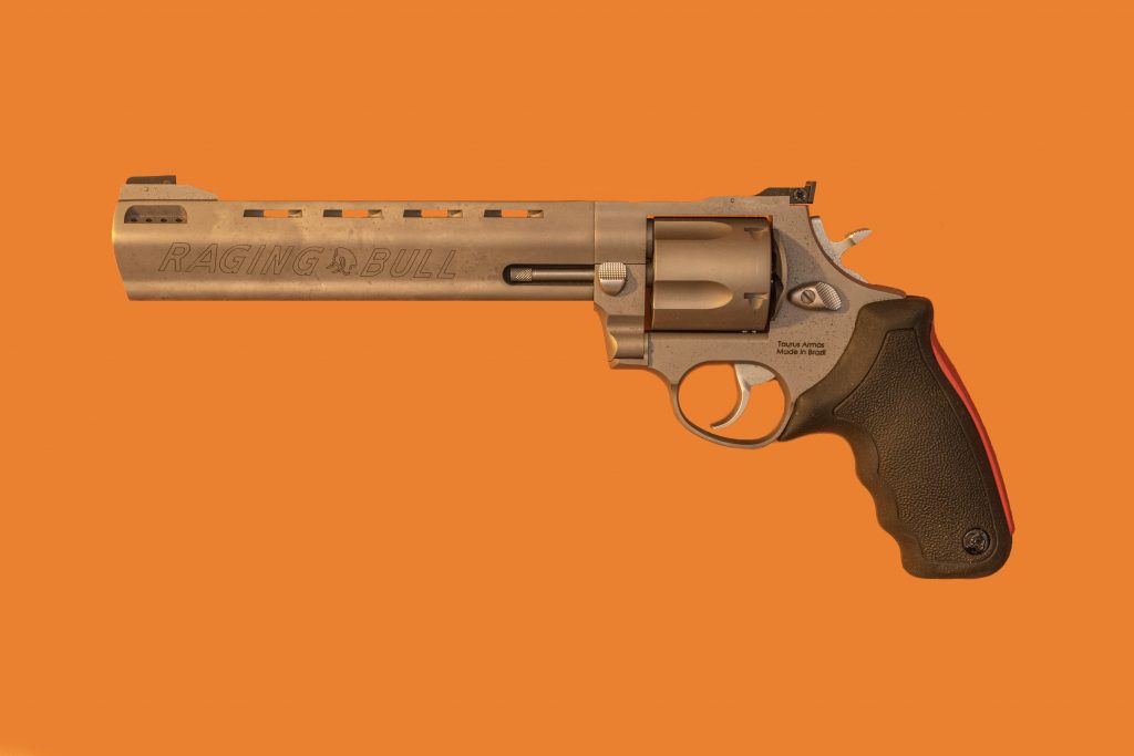 Taurus Raging Hunter .44 Mag - Dobrodružství na střelnici